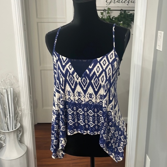 Tops | Fleur Elise Blue Flirty Tank Cream Print Shark Bite Hem Cropped ...